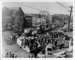 WW II scrap metal drive, 1942